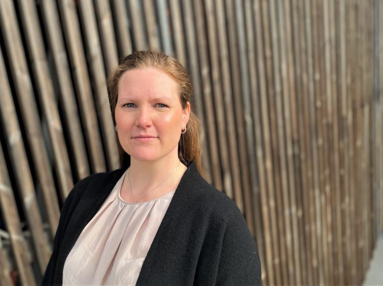 Oppfordrer alle til å takke ja til oppfriskningsdose - Lier kommune